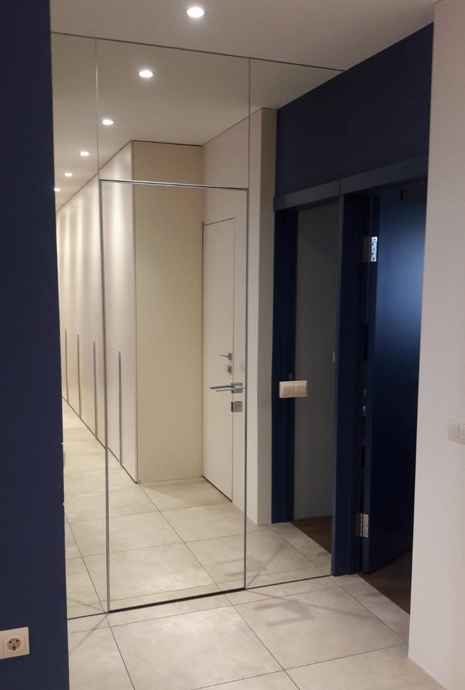 Заказать зеркало, зеркало с подсветкой и душевые кабины в Минске